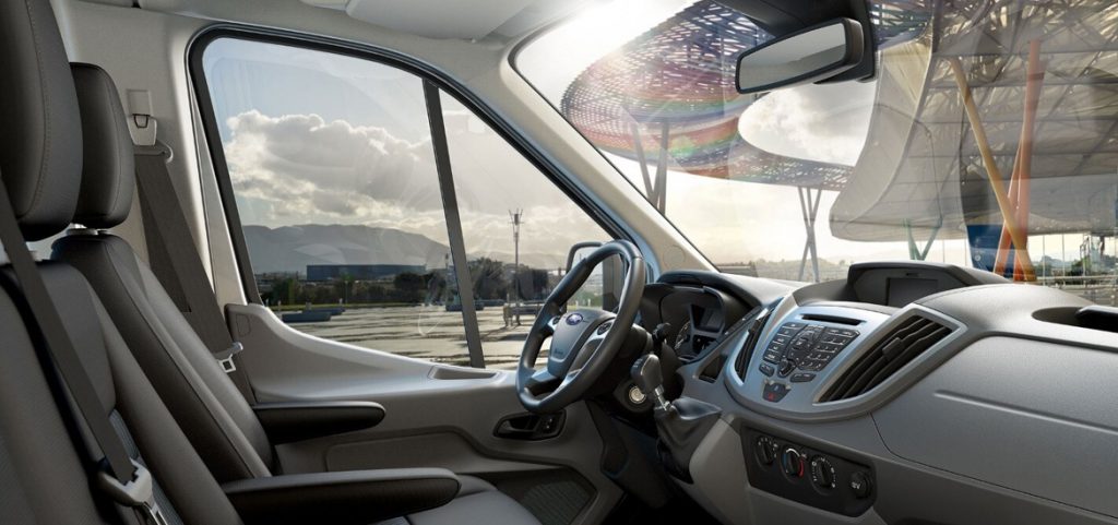 Transit - Ford Cincuentenario Panamá